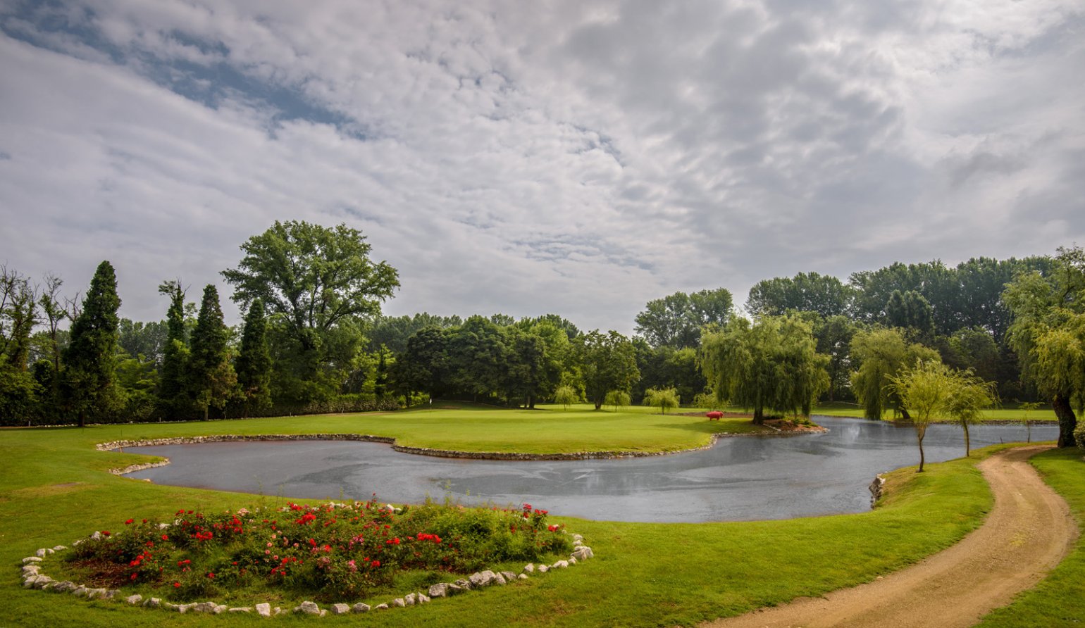 Golf Club Le Rovedine (Câu lạc bộ golf Rovedine) | Du lịch golf tour