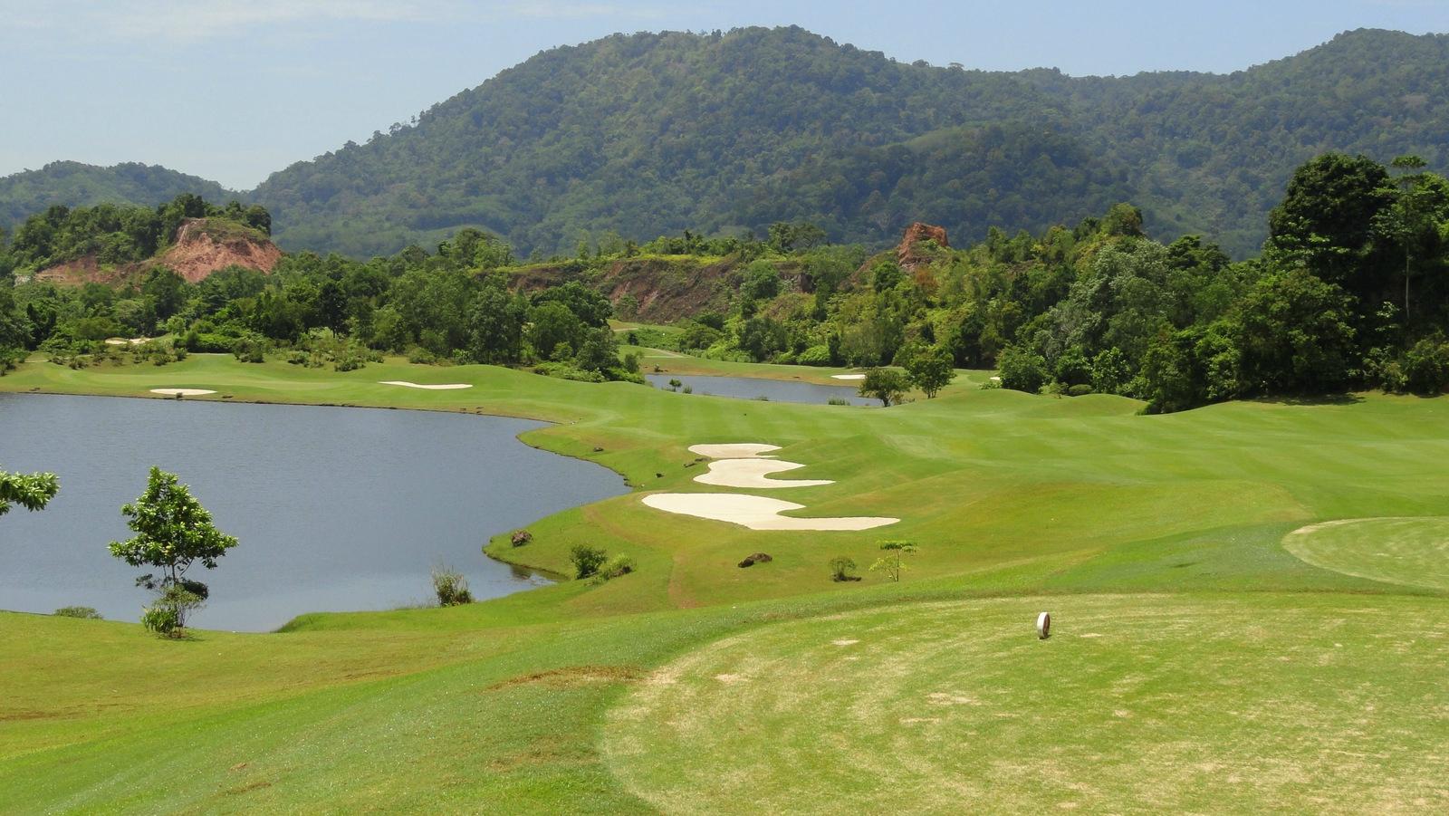 Red Mountain Golf Club (Câu lạc bộ Red Mountain) | Du lịch golf tour